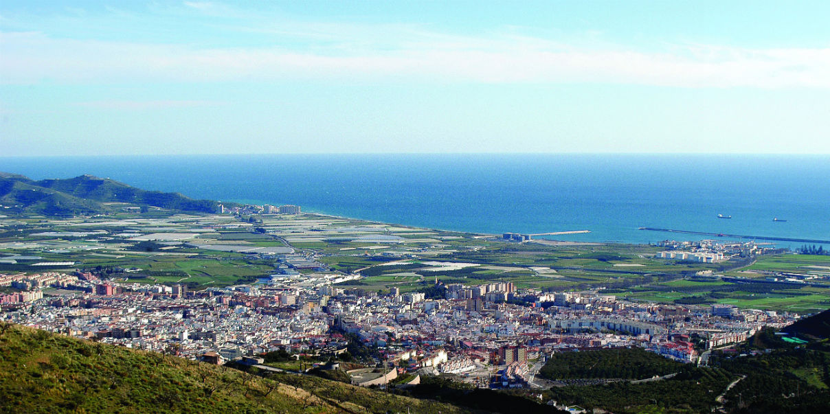 Un promotor de viviendas de Motril condenado a dos años de prisión por ...